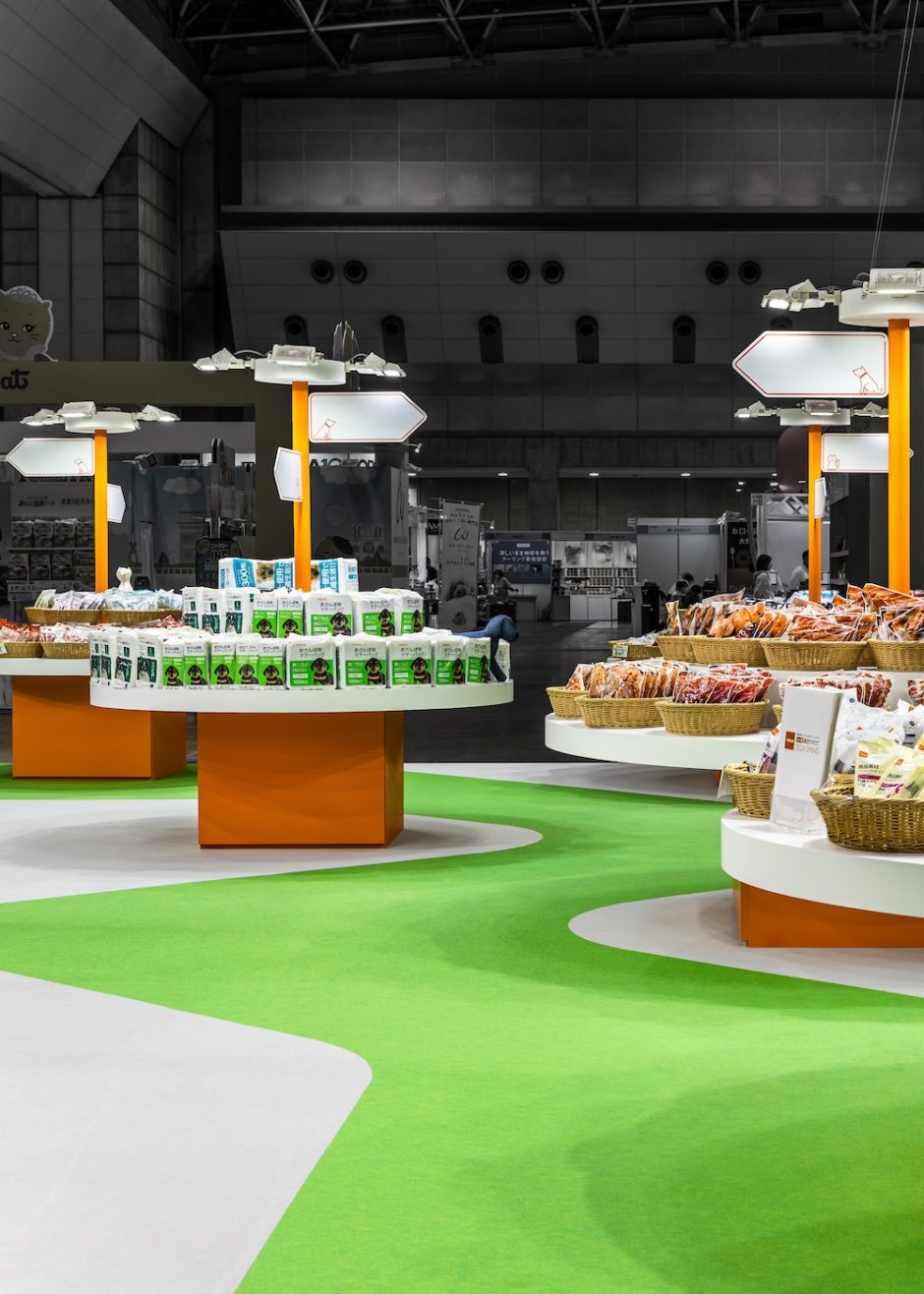 インターペット2024 "ITOCO" イトウアンドカンパニーリミテッド | Designcafe™｜空間デザイン 展示会ブース 店舗デザイン｜東京