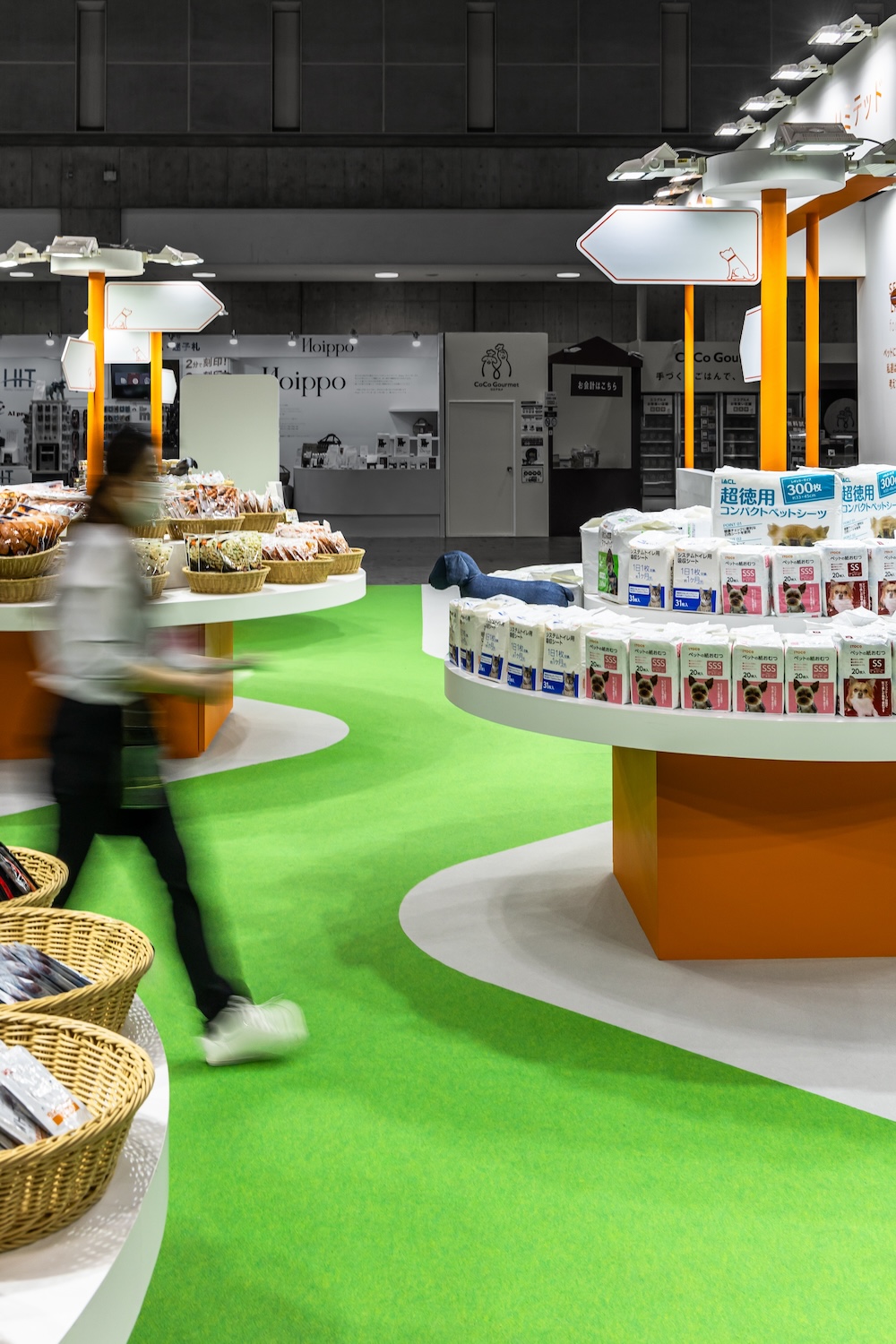 interpets2024-ITOCO-booth (14) | Designcafe™｜空間デザイン 展示会ブース 店舗デザイン｜東京