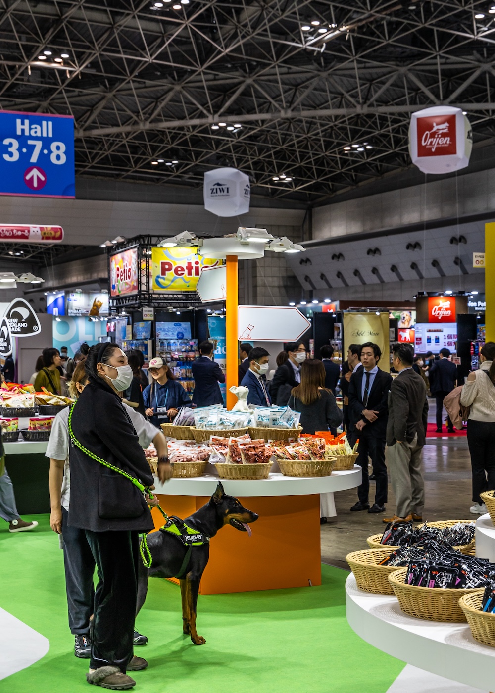 interpets2024-ITOCO-booth (12) | Designcafe™｜空間デザイン 展示会ブース 店舗デザイン｜東京